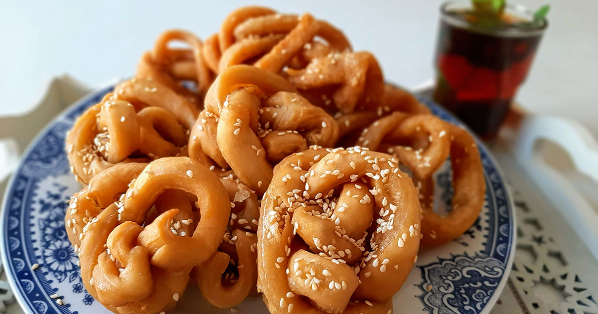 Chebakia, the Fried Moroccan Cookie Perfect for Hanukkah | Hadassah ...